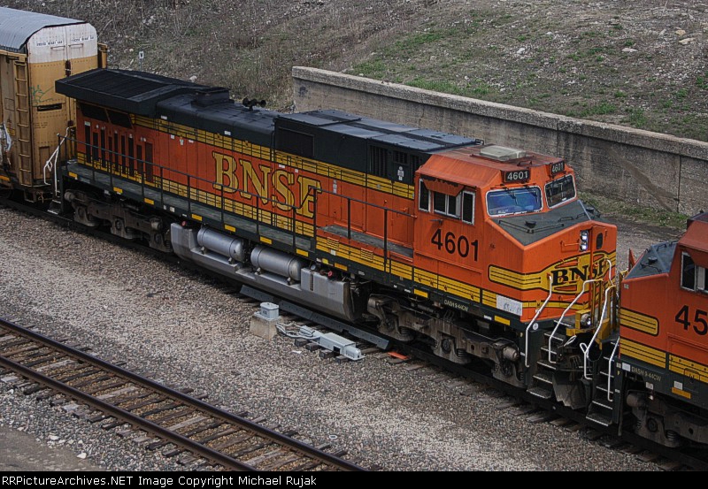 BNSF 4601
